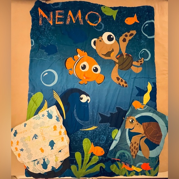 Disney | Bedding | Disney Finding Nemo Toddler Bed Set | Poshmark